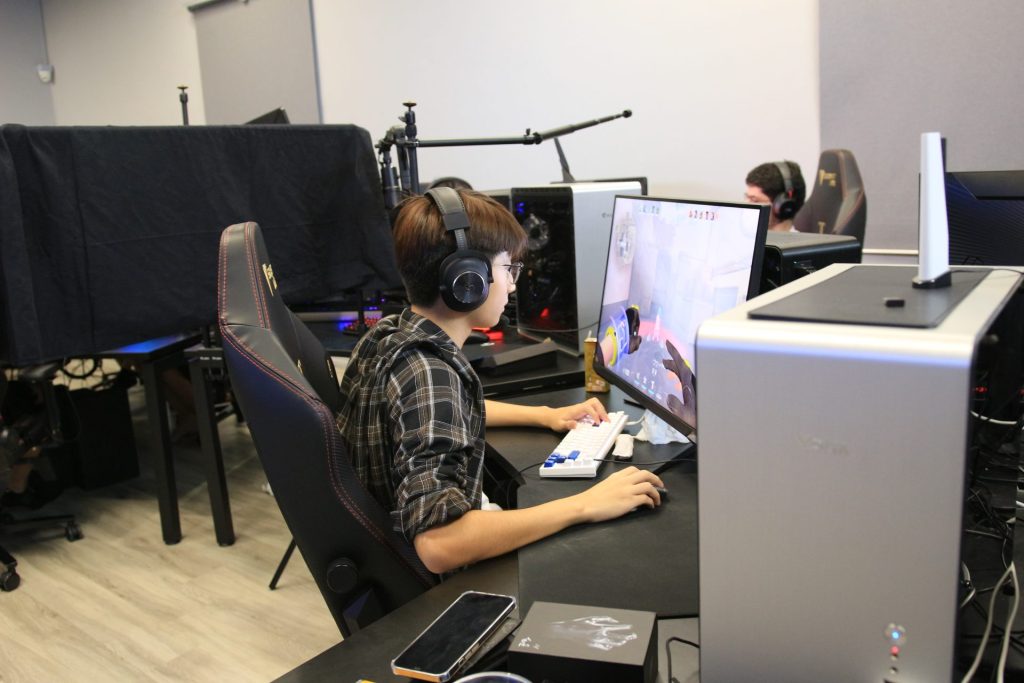 Creative Contest Photos – Volta PC – Home of Custom PC and Laptops